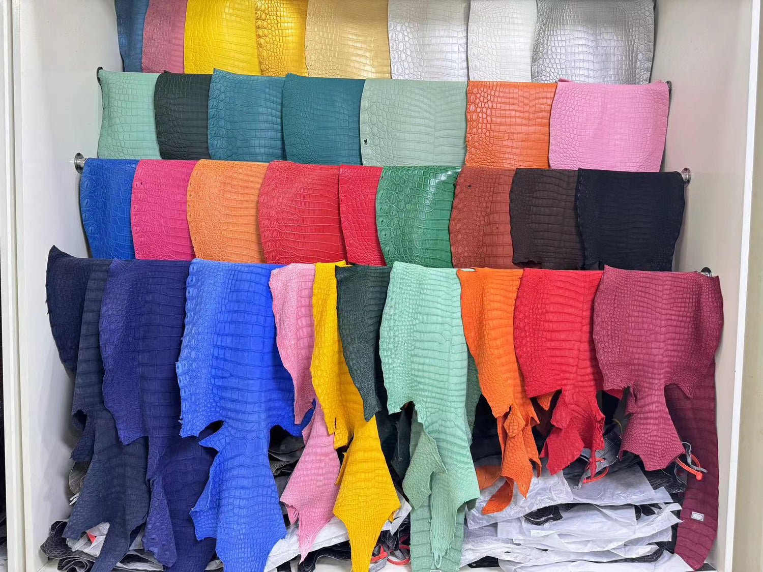 Crocodile & Alligator Exotic Skins For Luxury Leather Projects! – Sunny ...