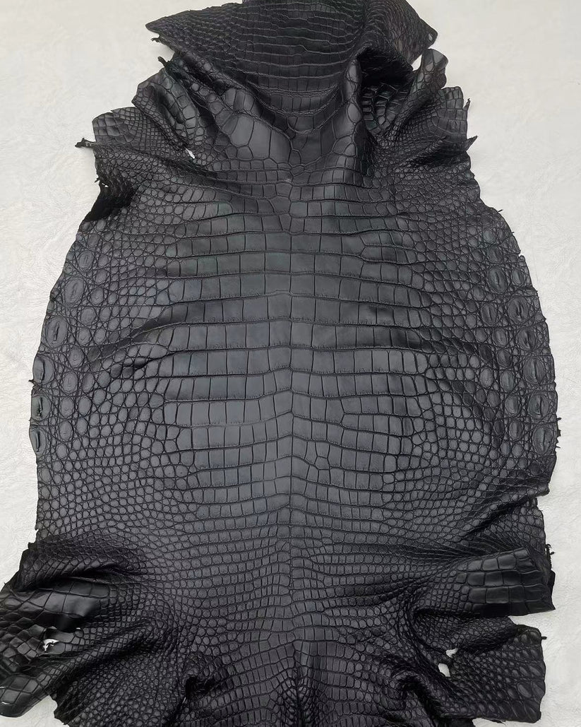 Matte-Finished Gators – Sunny Exotic Leathers